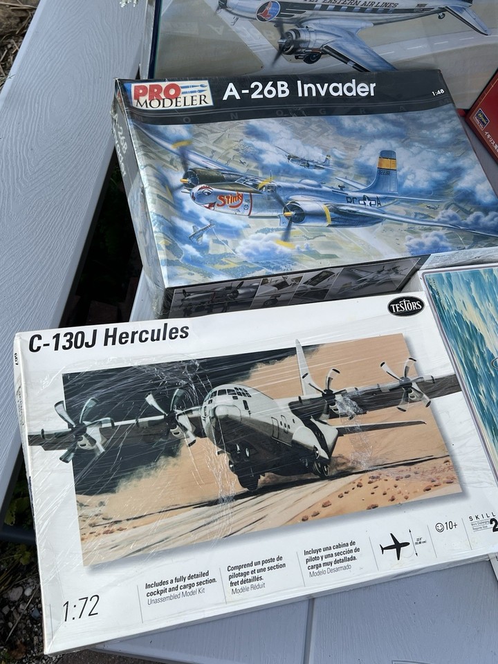 Vintage Monogram Hasegawa Testors DC-3 Neptune HMS Vanguard Invader ...