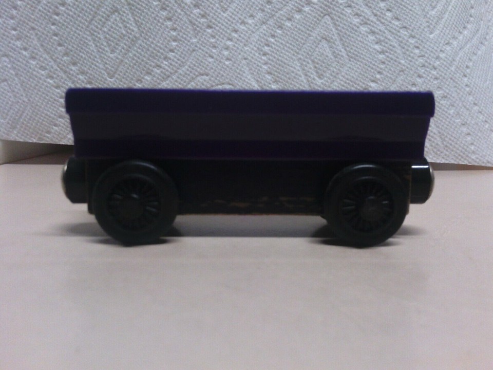 Thomas and Friends Wooden Railway Purple Barrel Car 2001 (No Barrels ...