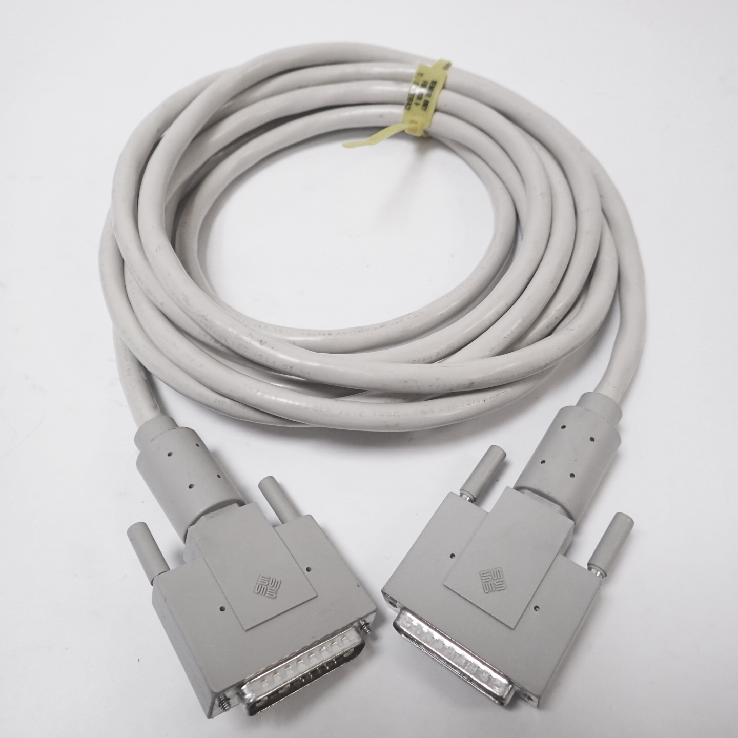 SUN MEMORY 530-1509-03 MONITOR CABLE 4.5M DB13W3-DB13W CONNECTORS (Pc1 ...