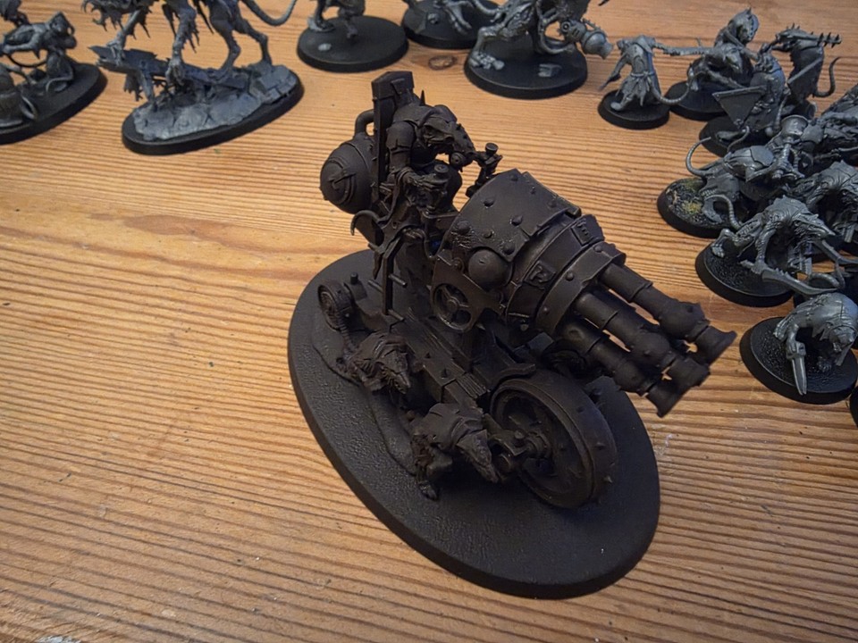 Pre Owned Skaven army (built not painted) | eBay UK