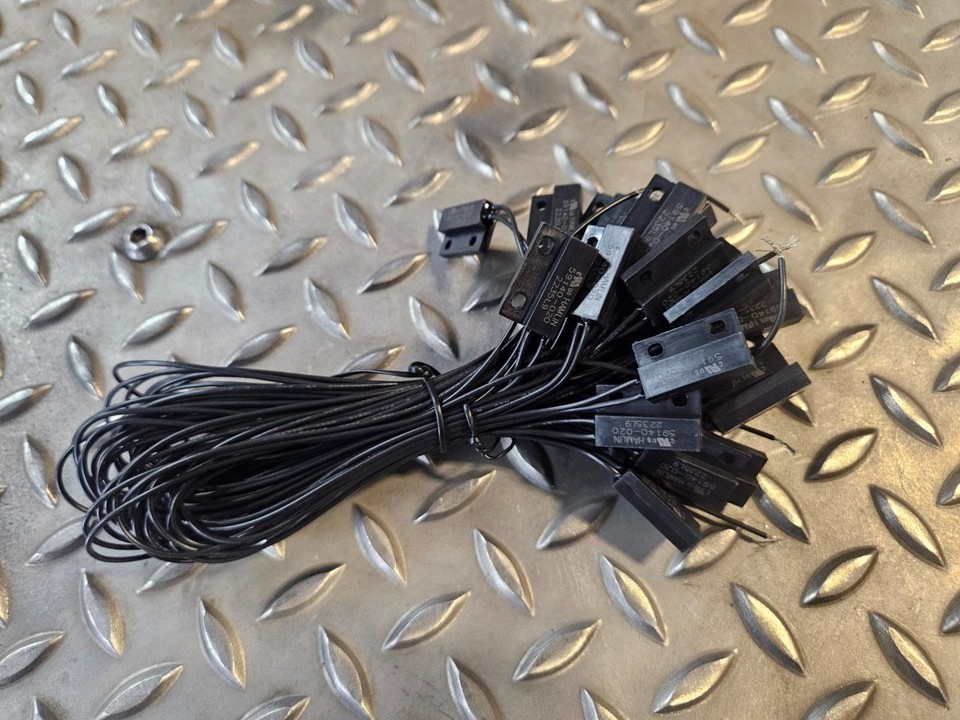 (25) New Hamlin / Littelfuse 59140-020 Magnetic Proximity Sensor | eBay