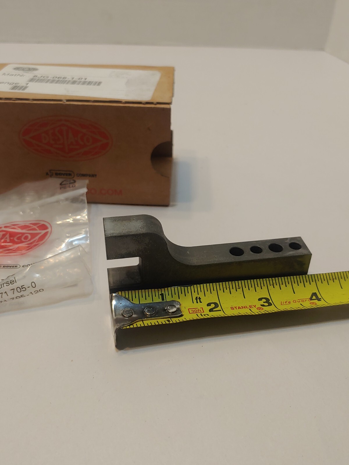 Destaco 8JG-068-1-01 Single Lateral Clamping Arm for 82L40-2 Power ...