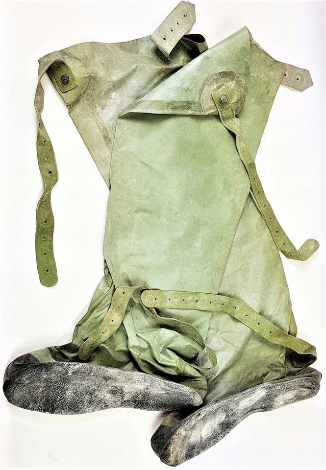 CHERNOBYL LIQUIDATOR BIOROBOT NBC SUIT GP5 GAS MASK FP5 FILTER ID11 ...