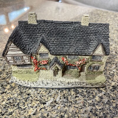 Malcolm Cooper Cottage House British Pub “The Old Swan” Figurine | eBay