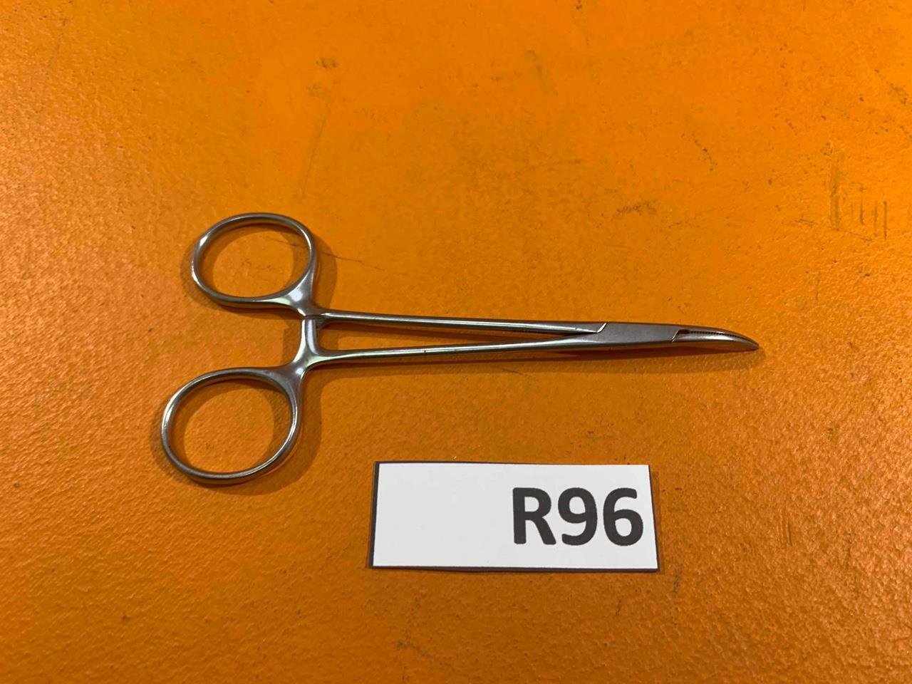 Aesculap Curved Halsted Mosquito Forceps, BH111R | eBay