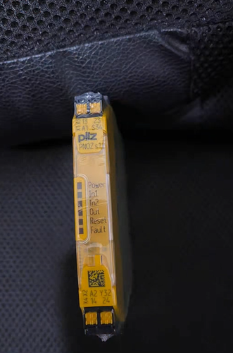 PILZ Safety Relay PNOZ S1 751101 New | eBay