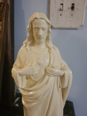 Statues & Figures - Jesus Ceramic