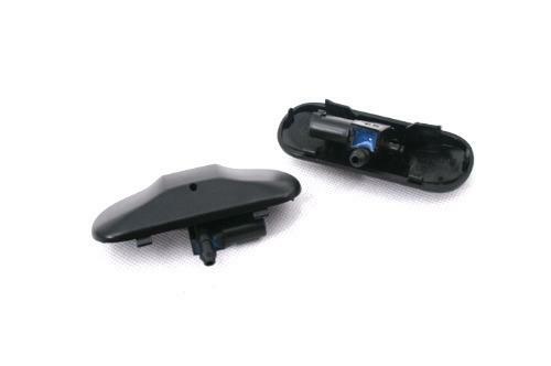 Windscreen Spray Washer Nozzle x2 Heated For VW Passat Touareg Golf ...