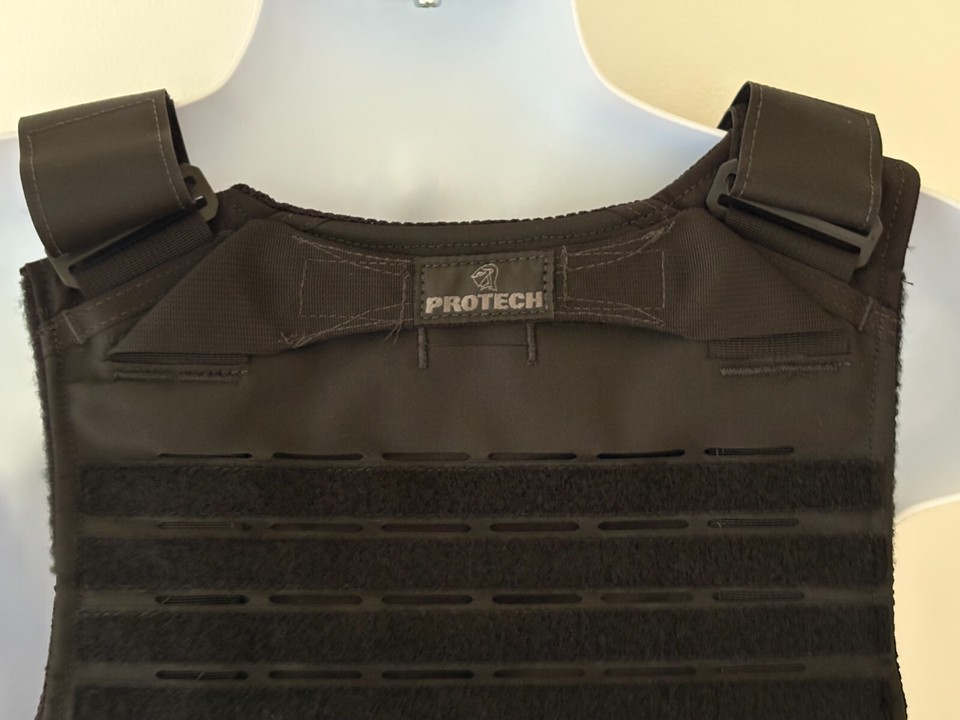 PROTECH Tactical Armor Carrier Vest XL Black First Spear Tubes Laser ...