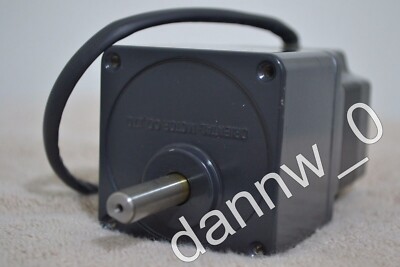 1PC New In Box VEXTA Servo Motor PK564BN-TG20 | eBay