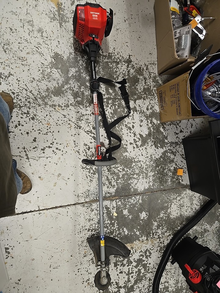 Craftsman WS4200 4-Cycle 30cc 17" Straight Shaft Gas String Weed ...