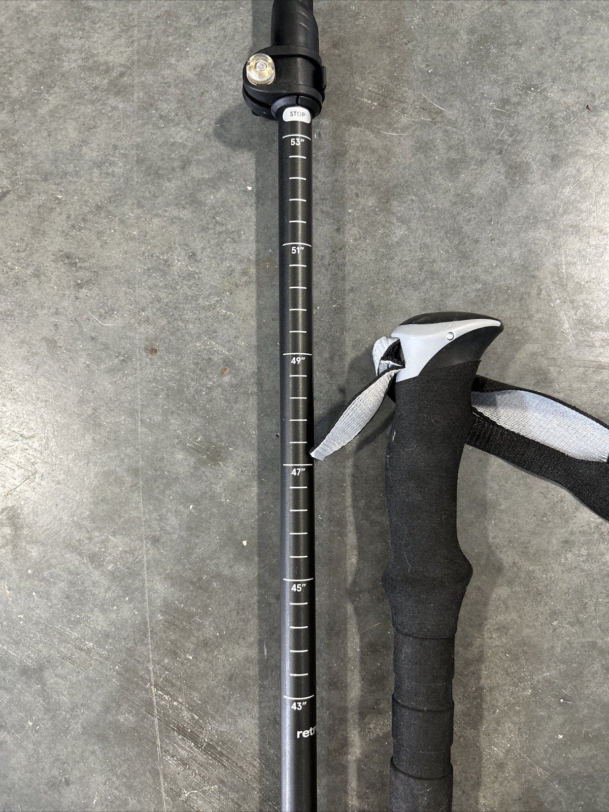 RetroSpec Trekking Poles Hiking Walking Mountain Sticks Expandable ...