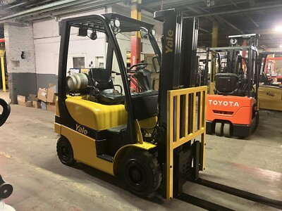 Forklifts - Yale 3000