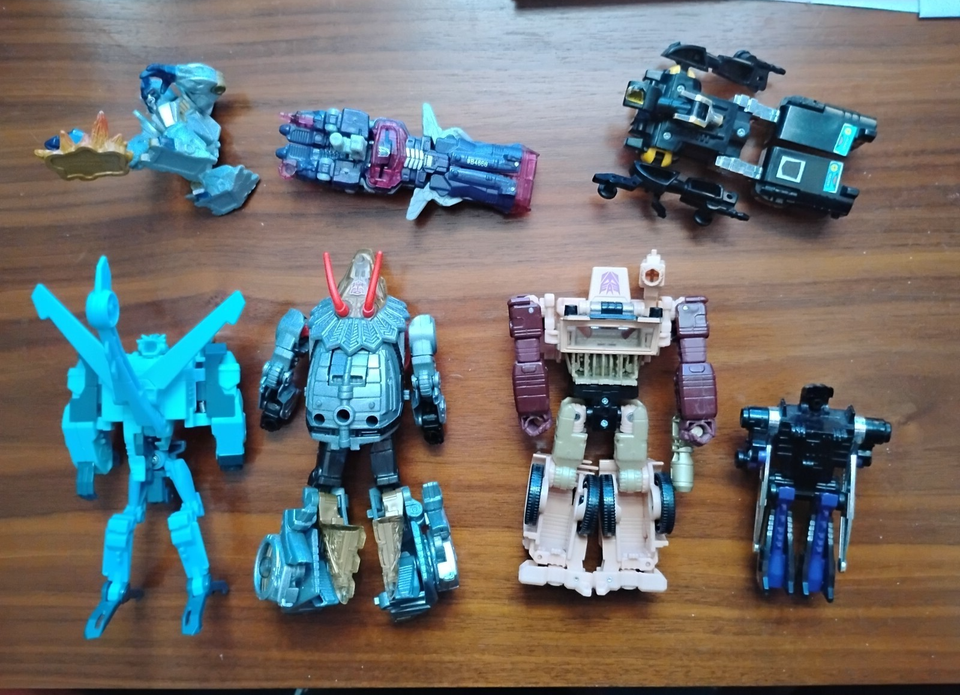Transformers Lot (Power of the Primes Slug, Siege Detritus, Insecticons ...