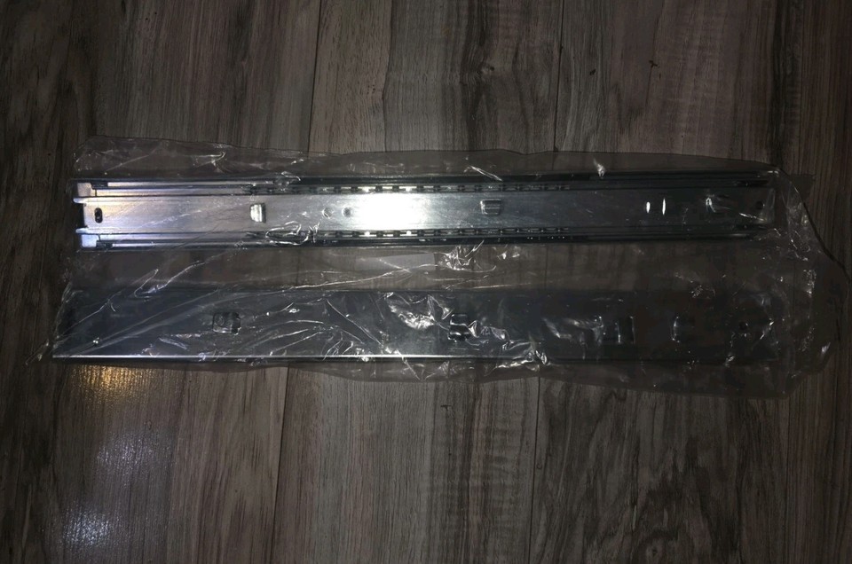 #bg820 Snap- On Slide L/R tool box ball bearing 8-05288alrms 17-1/8”MD ...