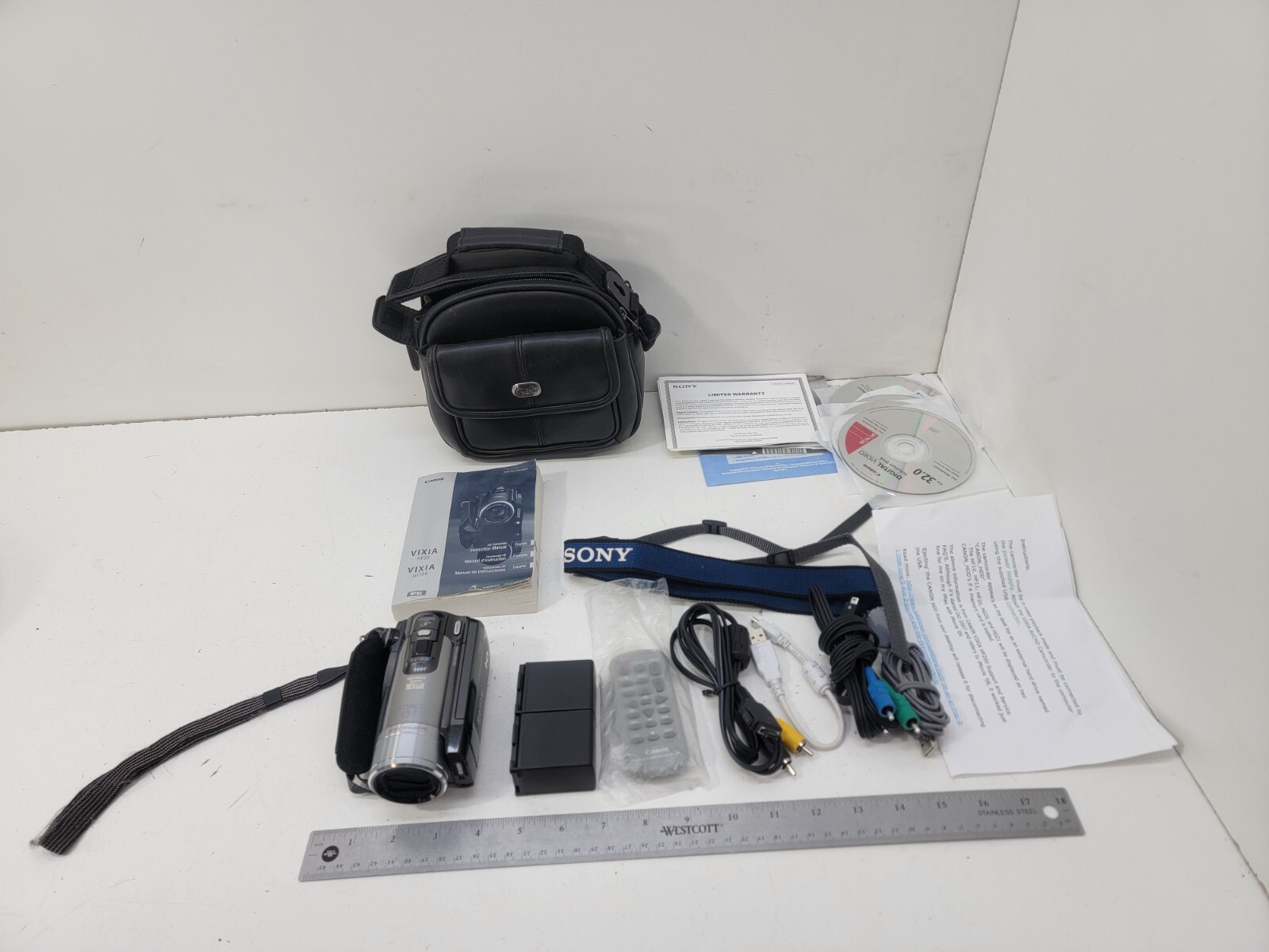 Canon VIXIA HF20 (32 GB) High Definition Flash Media Camcorder for sale ...