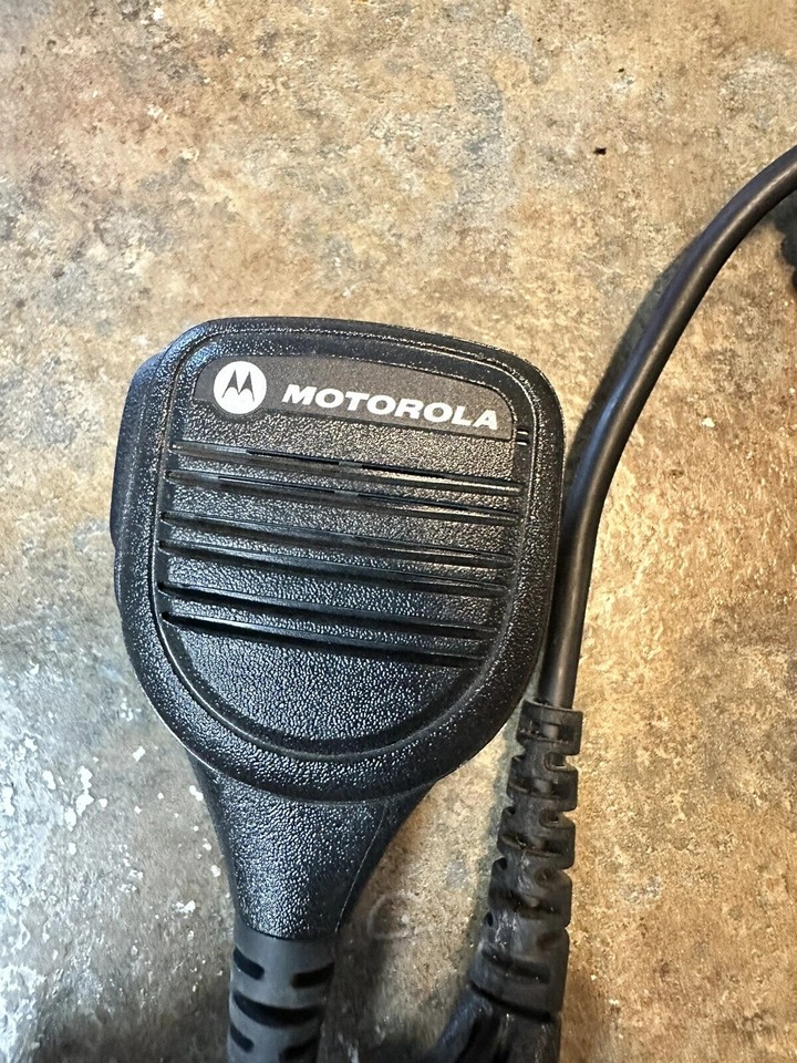 Motorola PMMN4040A Remote Speaker Microphone for 2-Way Radio for ...