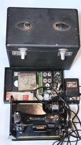 Antique Vtg 1936 Singer Featherweight Sewing Machine Case & Attachments ...