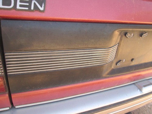 Holden CALAIS VN REAR boot garnish very good condition genuine ...