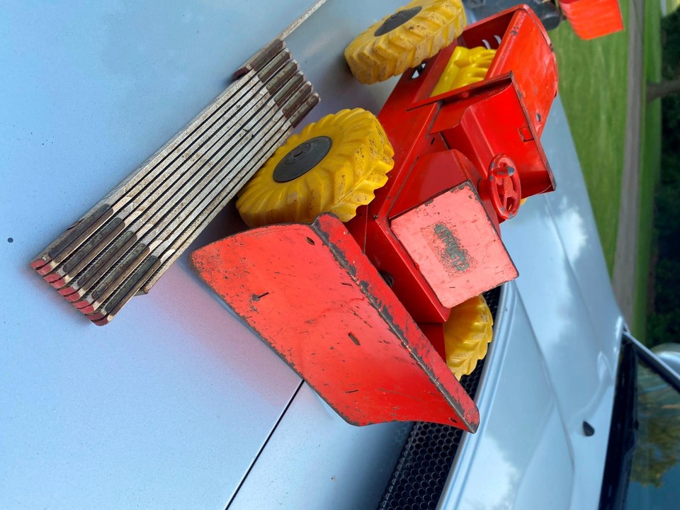 RARE Vtg Structo Bulldozer Tin Toy Heavy Equipment 1960's Orange yellow ...