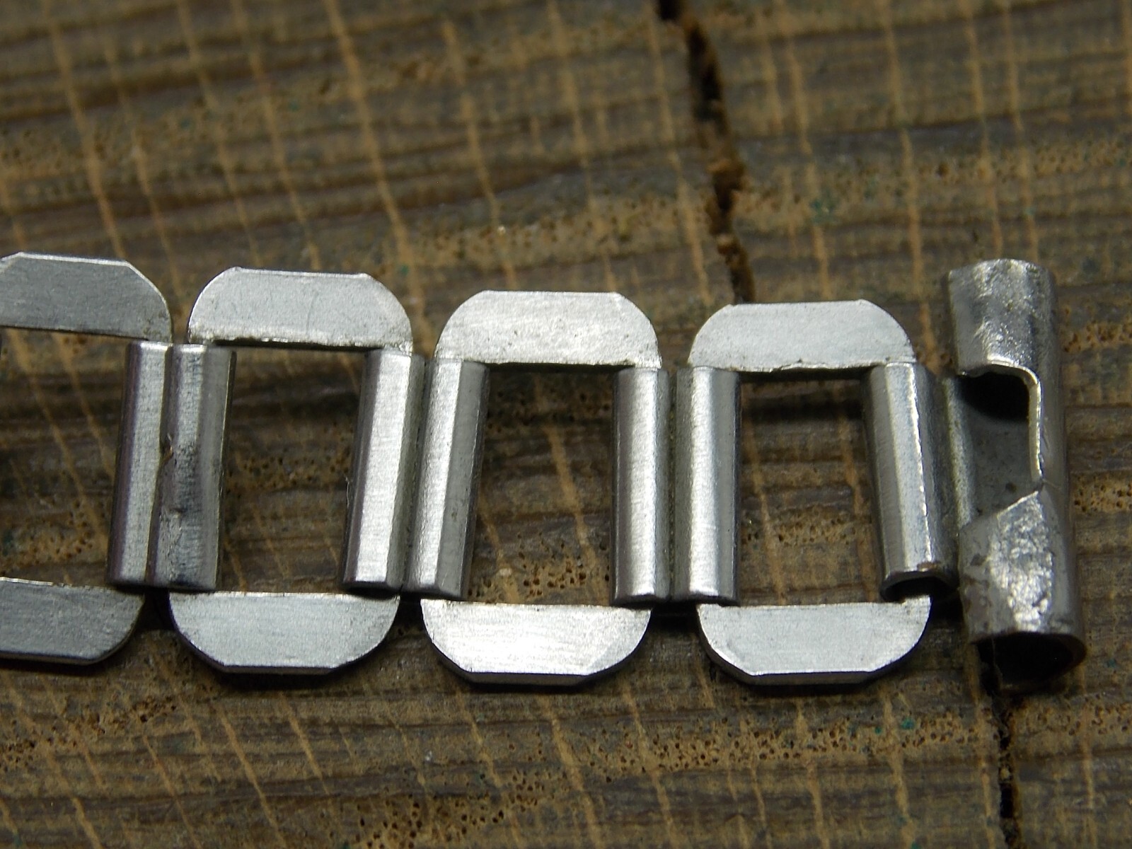 Vintage Ratchet Deployment Clasp Stainless Steel 14mm Pre-Owned Watch ...