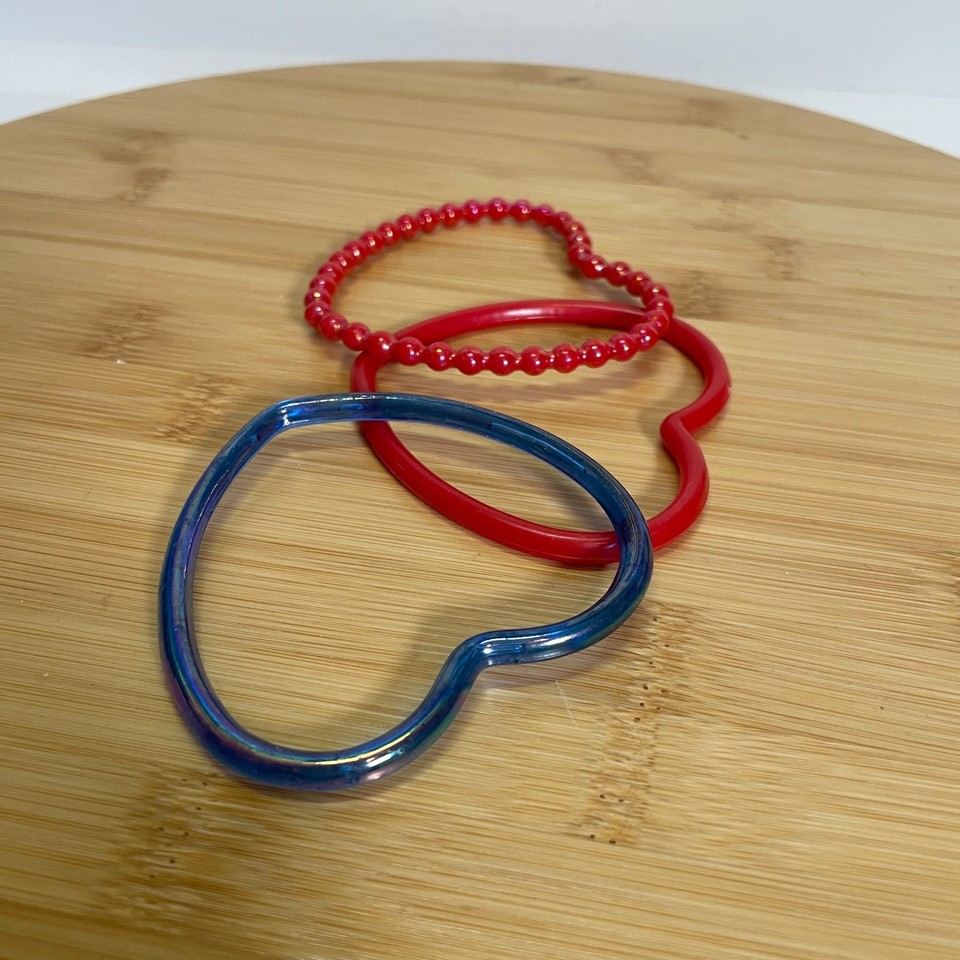 Vintage Lucite Bangle Bracelet Lot Stacking Heart Shaped Blue Red ...