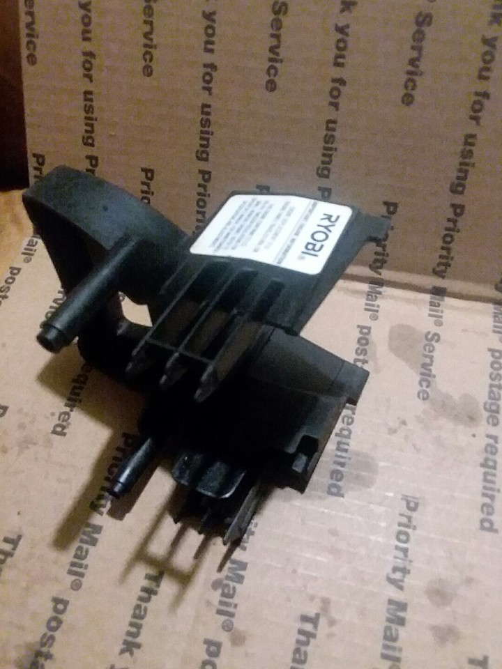 Ryobi 725r 31cc engine stand trimmer part only bin 296 | eBay