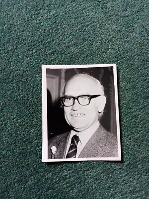 Ot7 press photograph original 1974 Dr Donald Ross | eBay UK