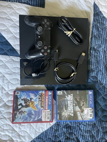 PS4 500GB Bundle Pre-Owned | eBay