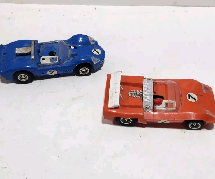 Vintage Eldon Slot Cars Racing 1/32 Slot Car set with Track And 2 ...