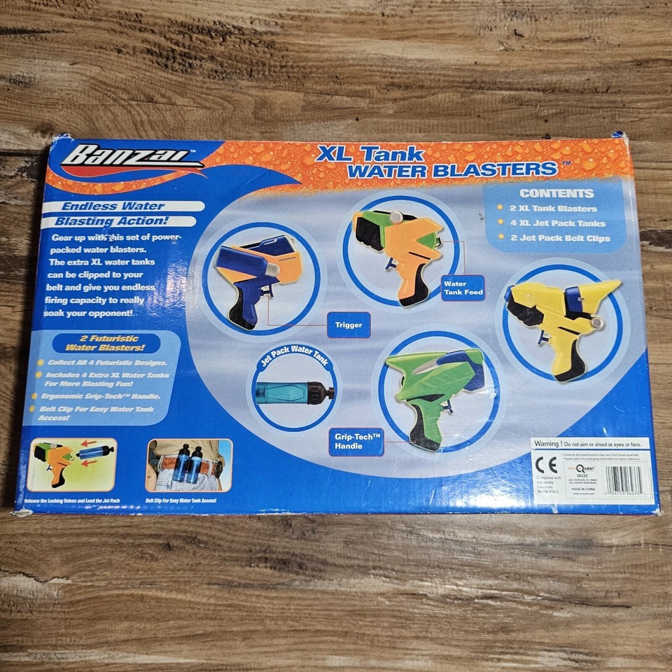 2 Banzai XL Tank Powerful Jet Blasters Green Yellow Blue Kids Water Gun ...