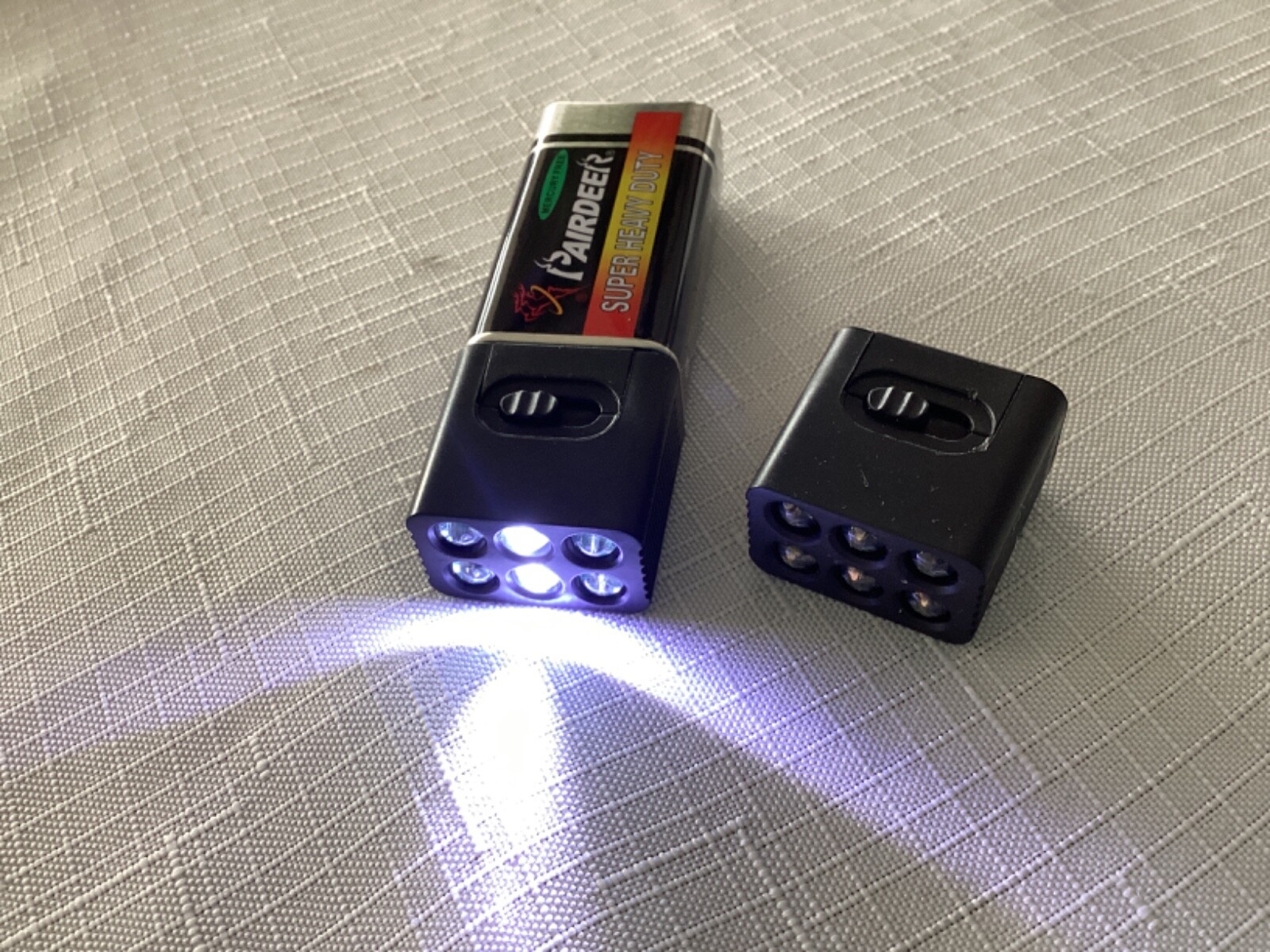 Amazing BLOCKLITE 9V 6 LED Flashlight Torch plus extra torch top | eBay