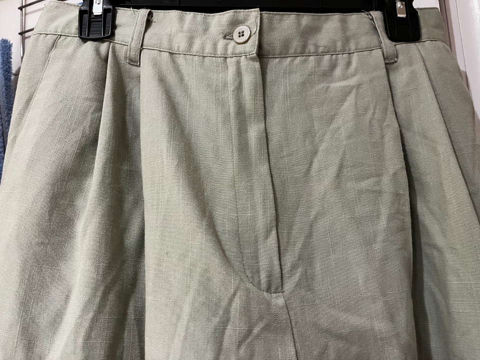 Sag Harbor - Ladies Slacks - Pale Sage Green - Pre-owned - Size 12 | eBay