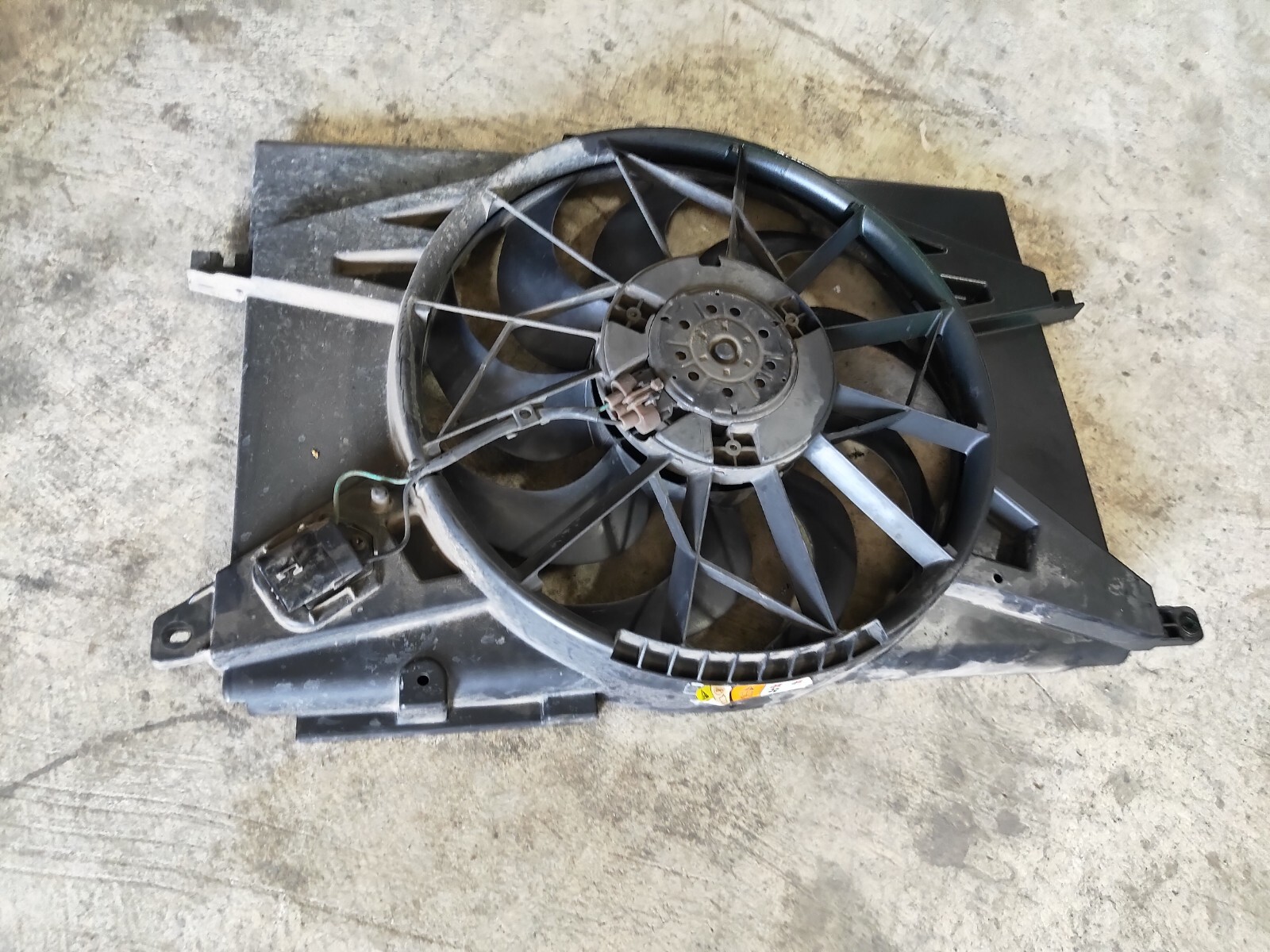 FORD BF & FG SINGLE FAN, THERMO FAN 2005-2014 6CYL 4.0l Radiator fan | eBay