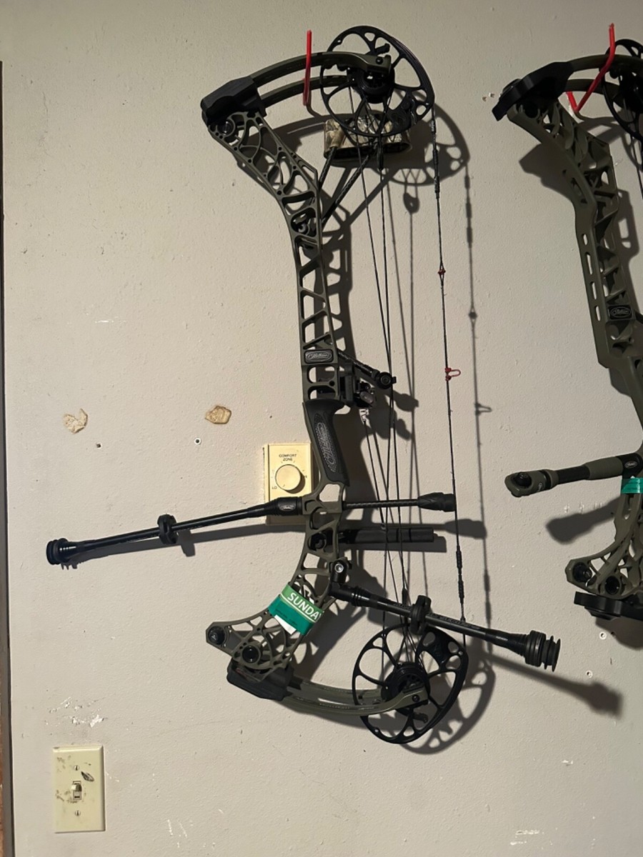 Mathews V3 Compound Bow