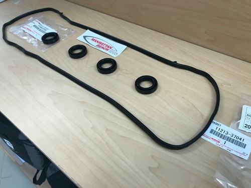 GENUINE TOYOTA PRIUS 1.8 VALVE COVER GASKET 11213-37041 & 4-11193-0T020 ...