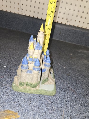 Disney Attraction Figure/Figurine Resin Hinged Box - CINDERELLA CASTLE ...