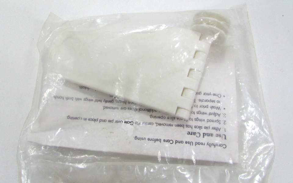 Pampered Chef White Pie Gate Adjustable #1719 In Original Packaging ...