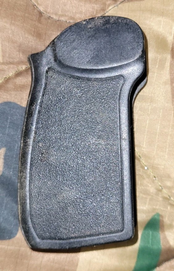 Vintage Black Polymer Makarov Grip With No Screw | eBay