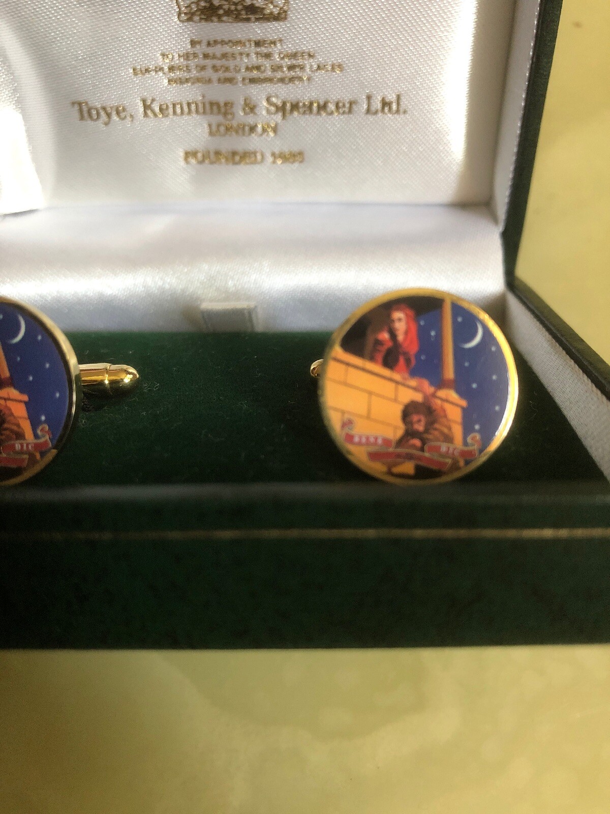 Beautiful Set Of Toye, Kenning & Spencer Romeo & Juliet Cuff Links ...