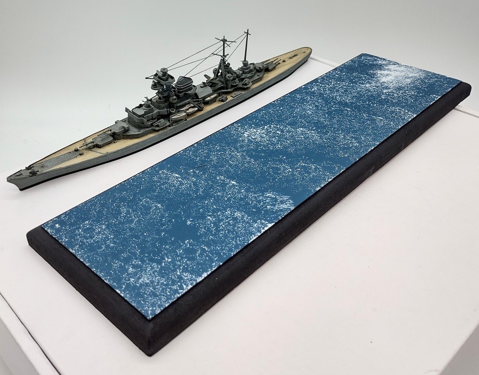 1:720 Scale Built Plastic Model Ship Diorama WWII German Heavy Cruiser ...