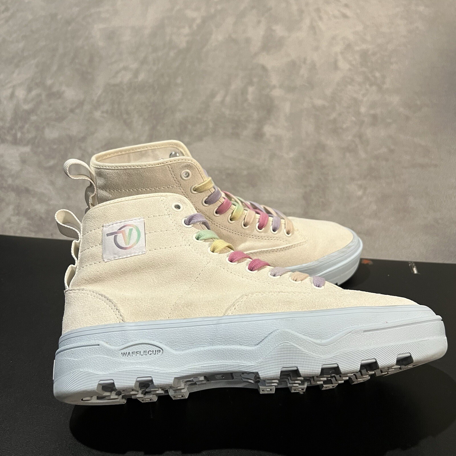 Vans Sentry WC Women's 10 White Pastel Pop High Top S… - Gem