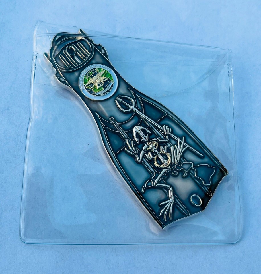 Navy Seals Seal Team NSW GROUP 3 Diver Flipper Fin Bone Frog Challenge ...