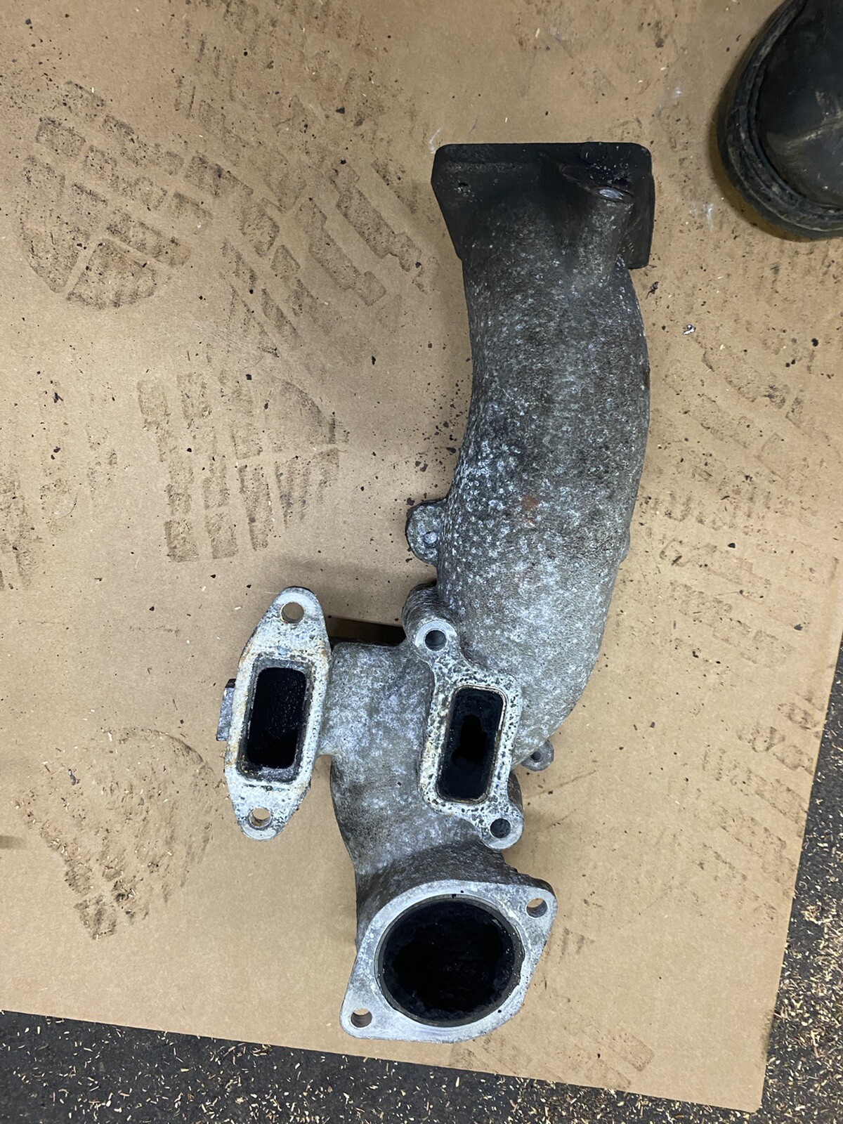 LMM Duramax Intake Elbow Horn ML2N7-8 | eBay