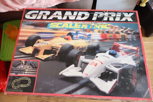 ORIGINAL SCALEXTRIC CLASSIC GRAND PRIX SET WITH ORIGINAL F1 CARS | eBay UK