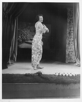 Original 1950s Alana Cheesecake Hollywood 8x10 Burlesque Pin Up Photo ...