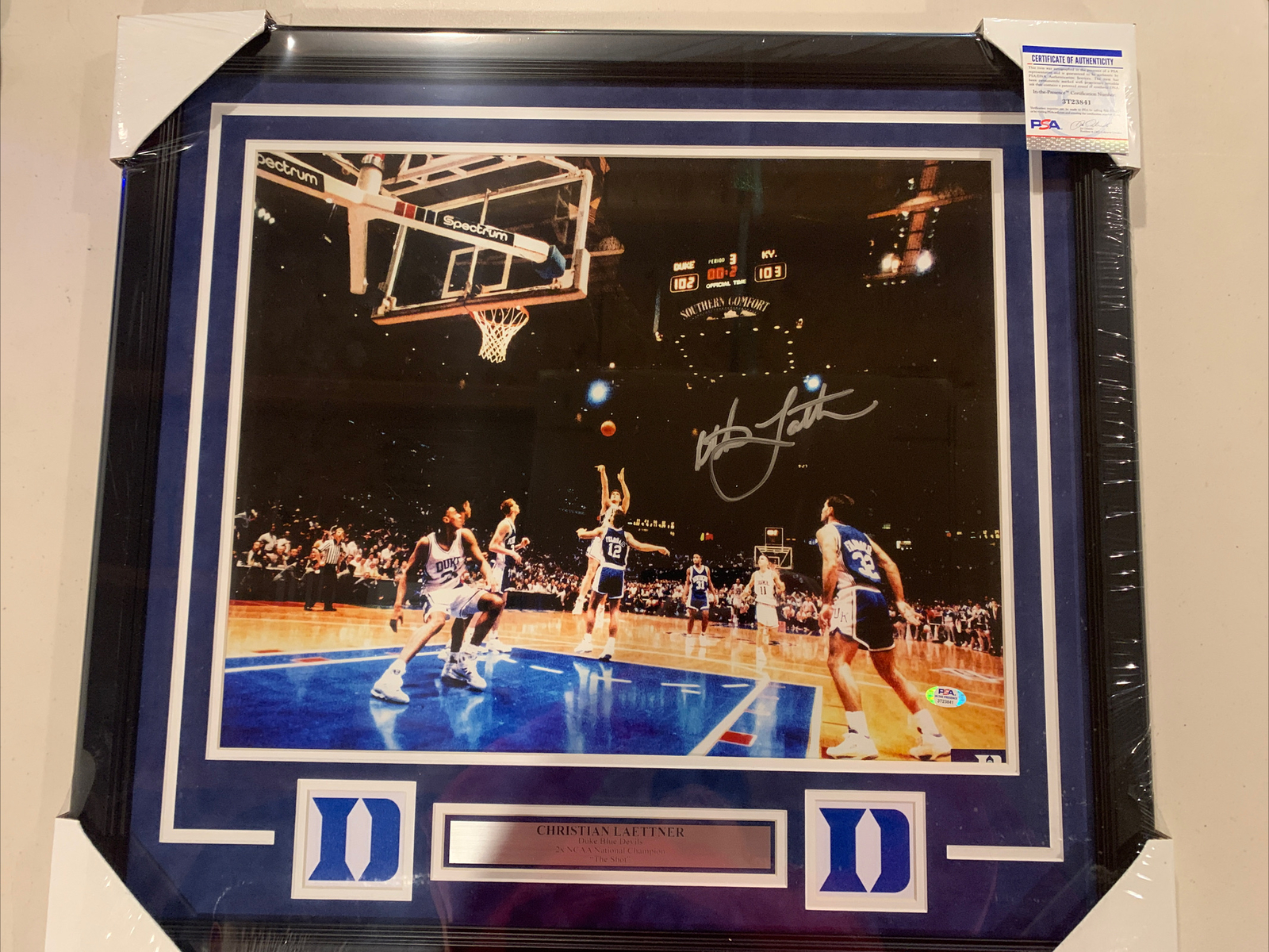 Christian Laettner Autographed Memorabilia | Signed Photo, Jersey ...