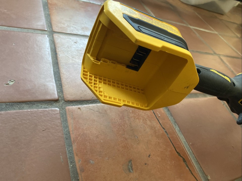 #3 PARTS REPAIR AS IS DEWALT DCST922 20V MAX Brushless Cordless String ...