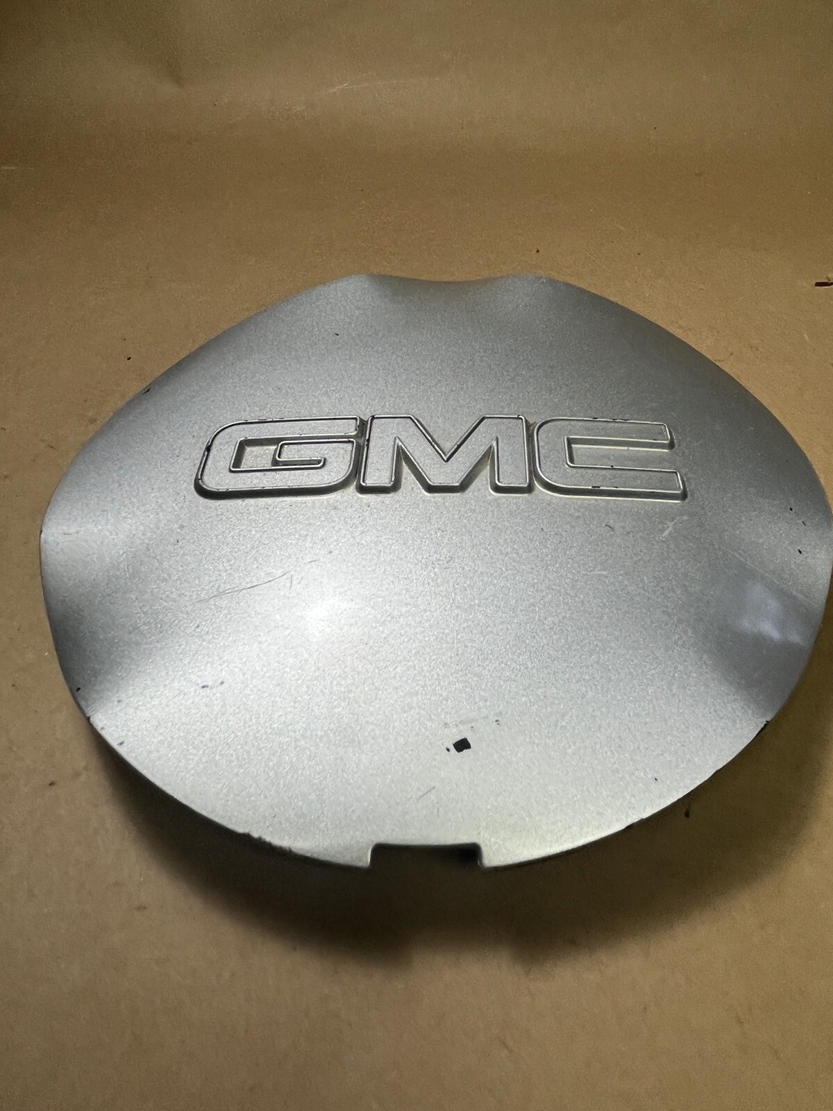 2002-2009 GMC ENVOY center cap P/N 9593392 | eBay
