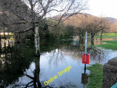 Photo 6x4 A swollen sheugh in Island's Park Newcastle/J3829 c2014 | eBay UK